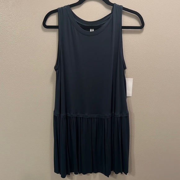 Zenana Outfitters | Tops | Hunter Green Zenana Premium Tank | Poshmark